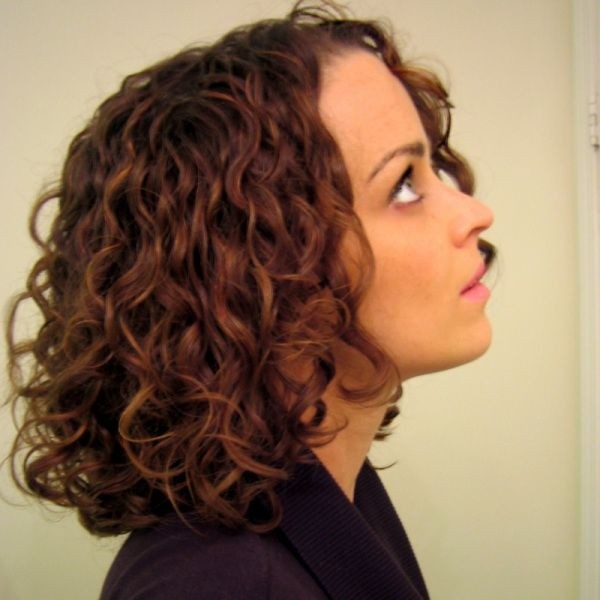 20 Cute & Lively Hairstyles for Medium Length Hair - PoP Haircuts