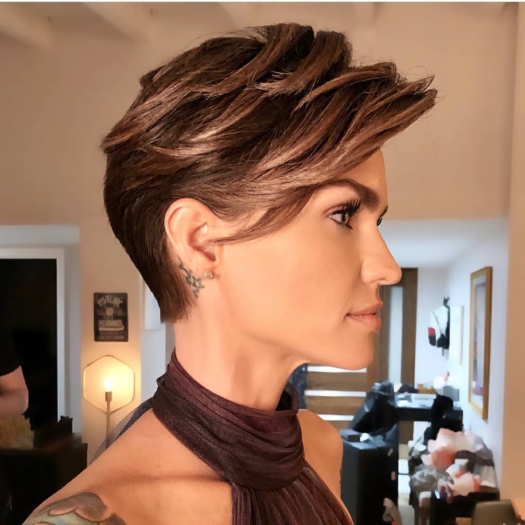 10 Edgy Pixie Haircuts for Women - PoP Haircuts