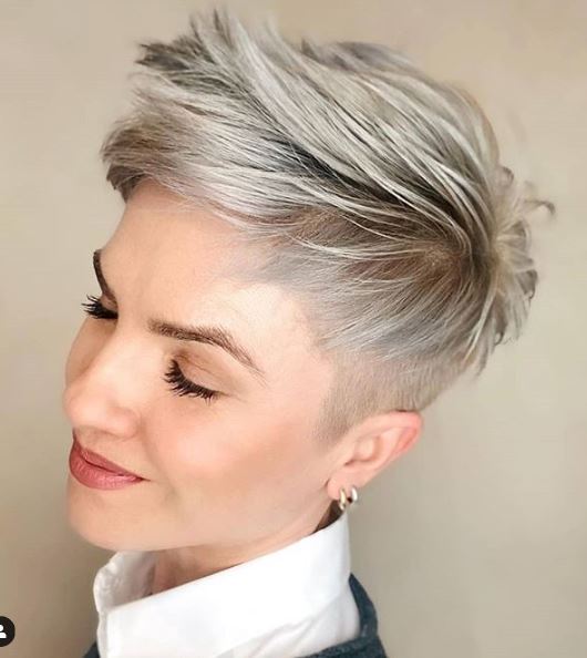 10 Trendy Office-Friendly Short Hairstyles for Women - PoP Haircuts