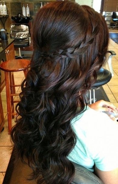 15 Pretty Prom Hairstyles 2024: Boho, Retro, Edgy Hair Styles - PoP ...
